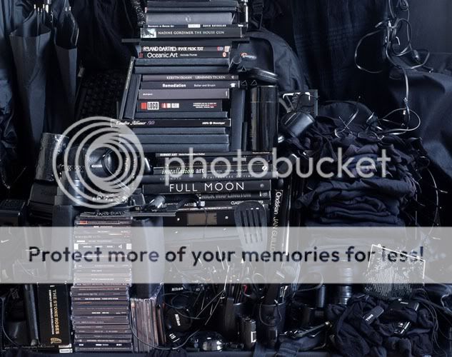 Black Velvet: HELGA STEPPAN